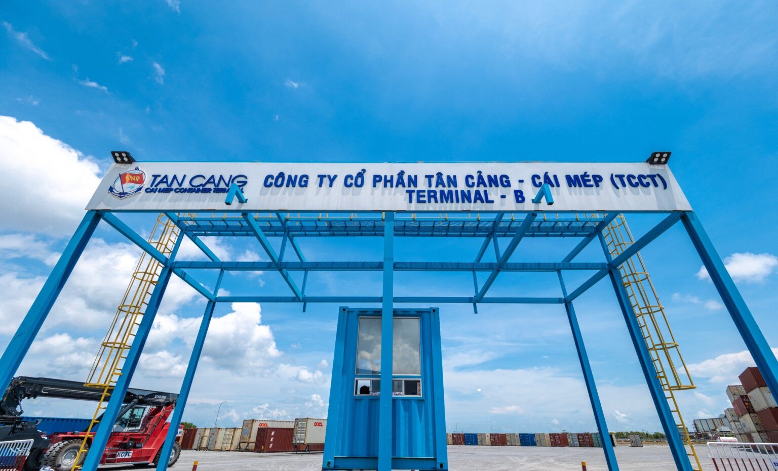 Warehouse and Logistics Center - KCTC Việt Nam
